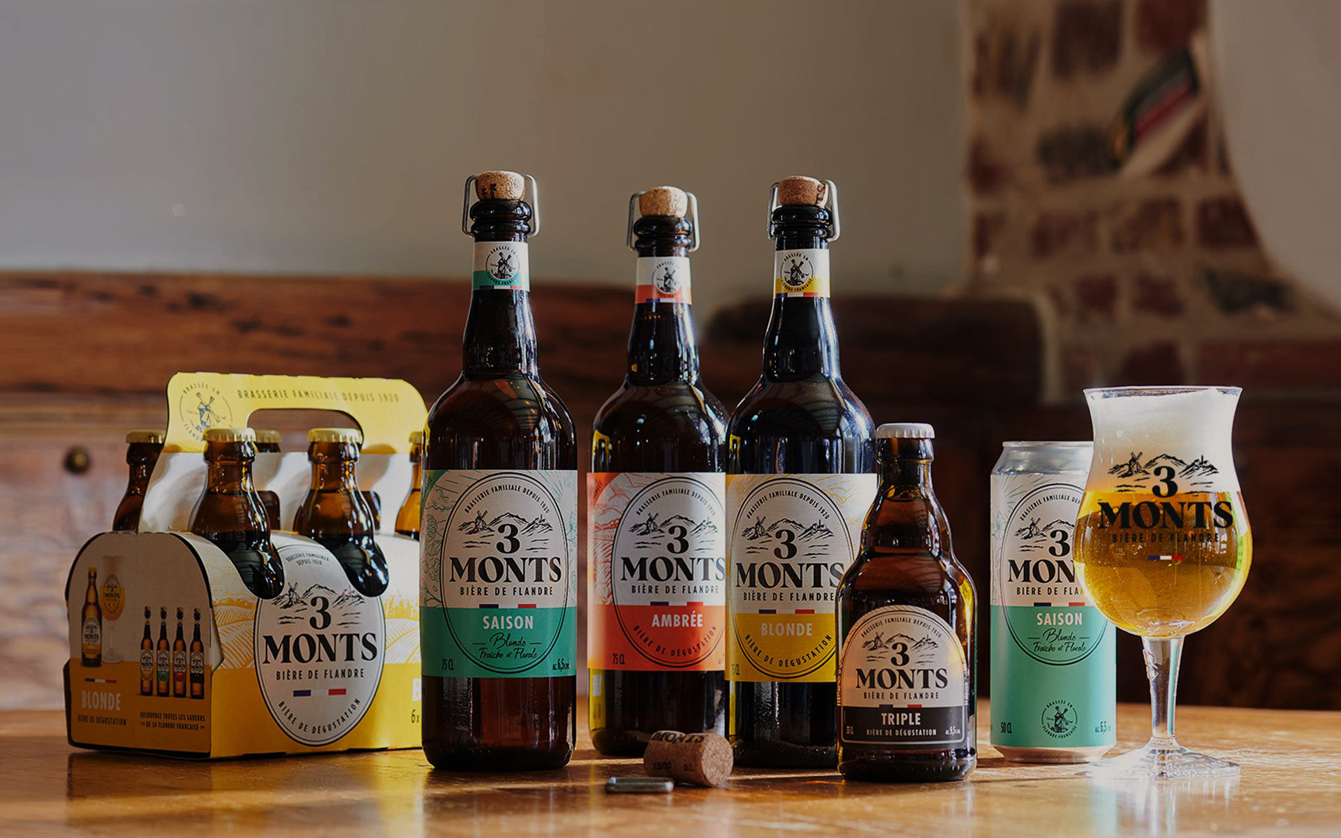 Tireuse à biere, pompes et futs de biere à la brasserie 3 monts